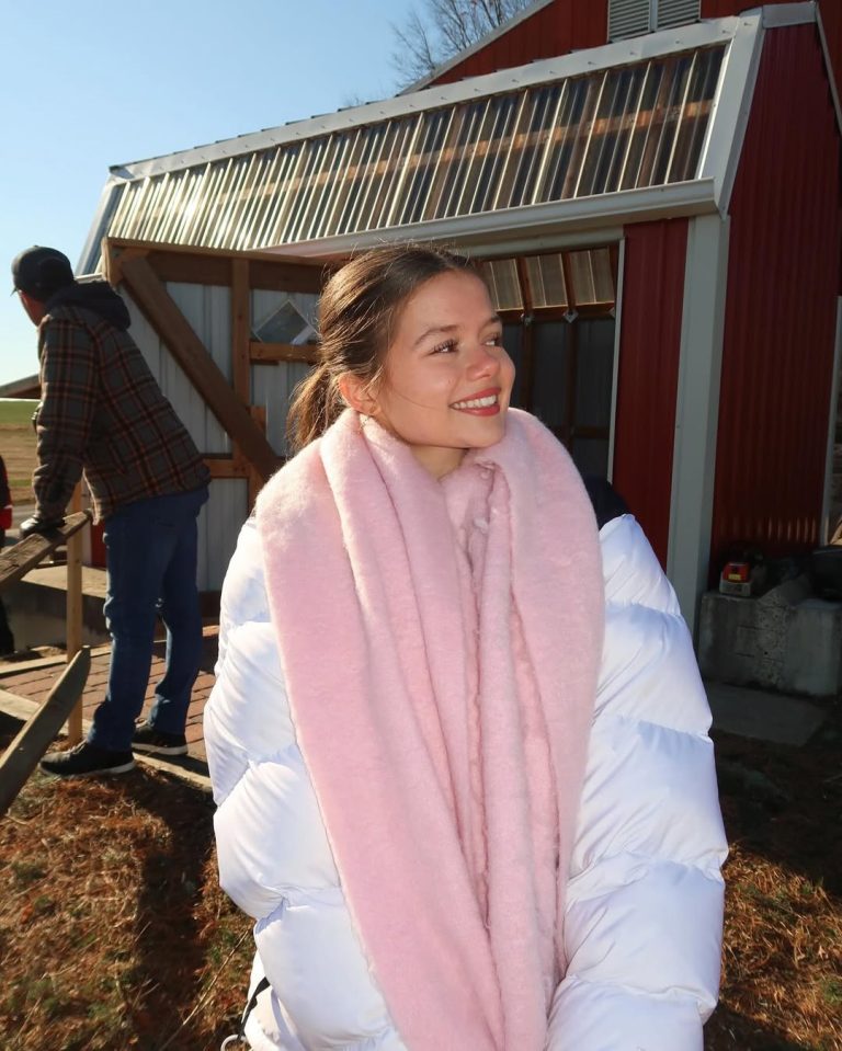 Erika Diane – Bio, Net Worth, Contact for Biz, Fan Base Research - ConnectFame